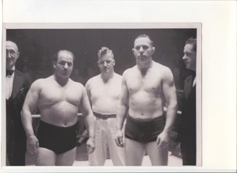 Bert Assirati photos collection